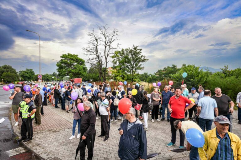 Свесно - Trn.mk