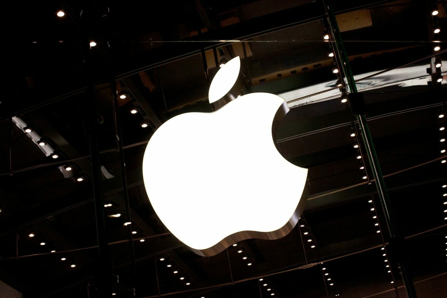 Apple подготвува наследник на Тим Кук: Кој ќе го преземе кормилото? - Trn.mk