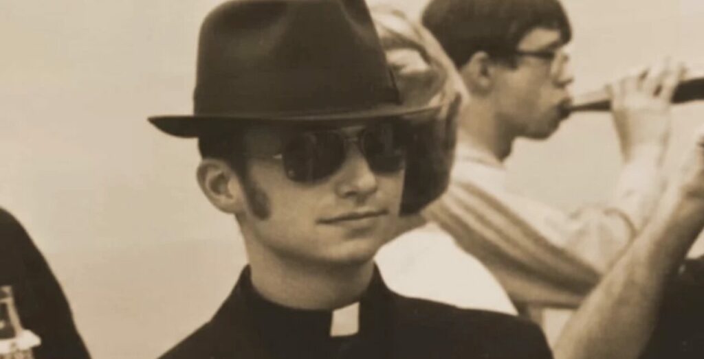 Папата Лео XIV во 1982 година: семинарист кој бил фан на „Blues Brothers“