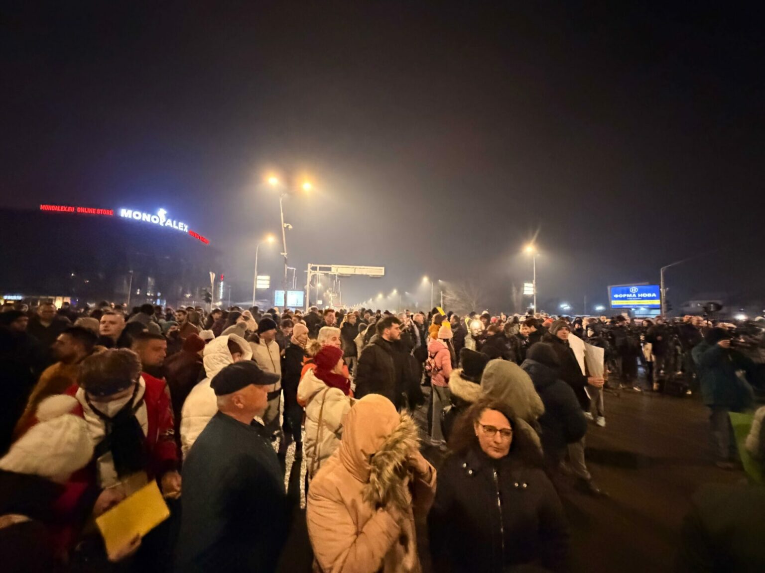 Протест против работата на Усје - Воздухот не е луксуз, тоа е право! - Trn.mk